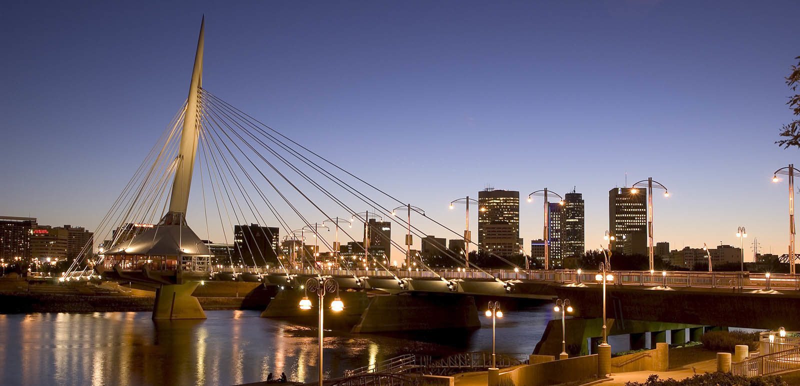 winnipeg, Manitoba skyline with Esplanade bridge – | FUTUREMARK